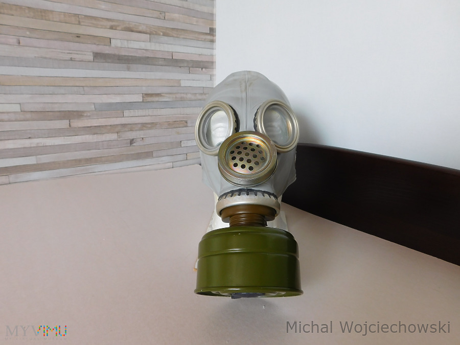 Maska SzM-66Mu (GP-5M) w Muzeum ochrony przeciwchemicznej w MyViMu.com